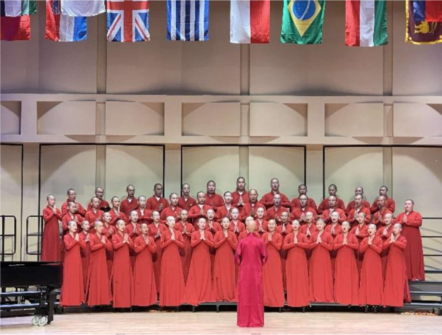 Xizu Monastery – Madagascar - Jinghui Guangxuan Symphony Orchestra